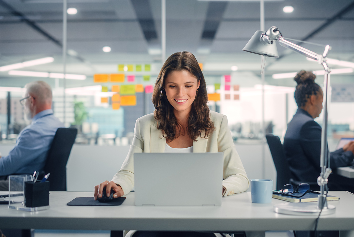 Hot Desking - Oberoi Business Hub